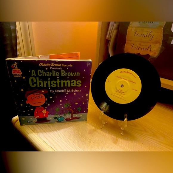 Media | A Charlie Brown Christmas Read Along Book Record 33 13 Charles ...